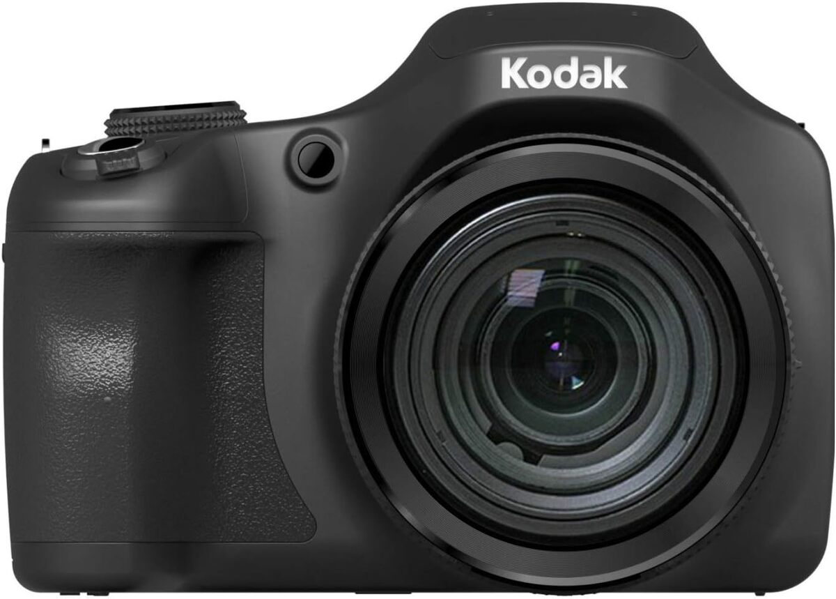Test du Kodak PIXPRO AZ652 : puissance et qualité en noir